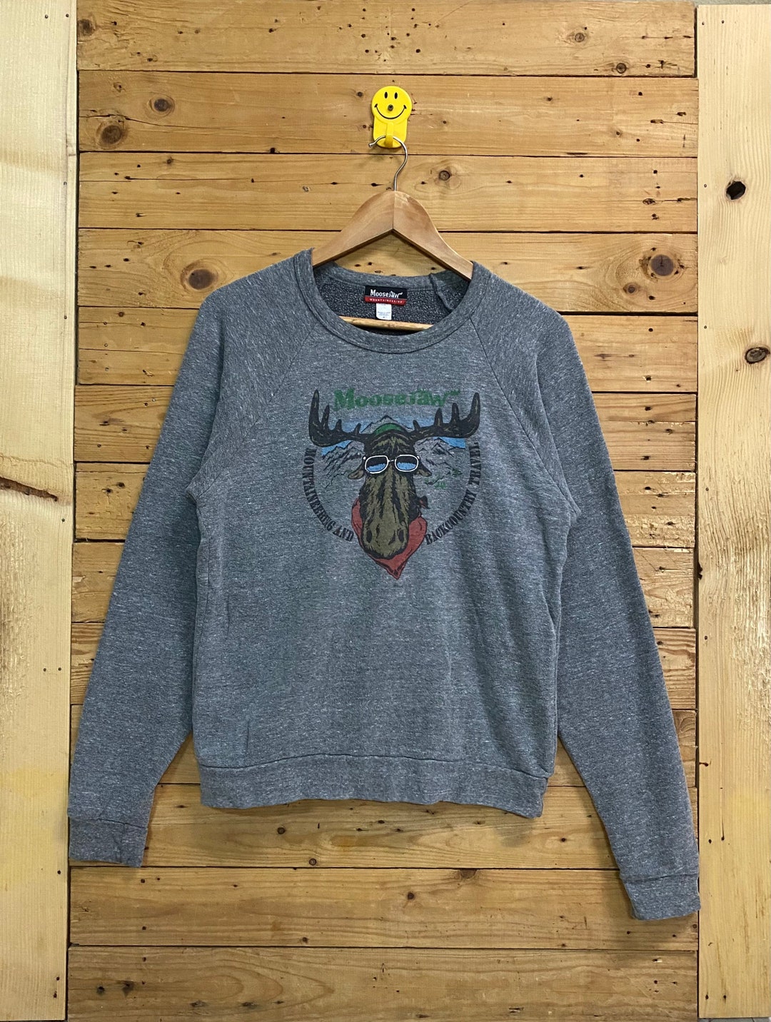 Vintage MOOSEJAW MOUNTAINEERING Big Logo Crewneck Sweatshirt Size M ...