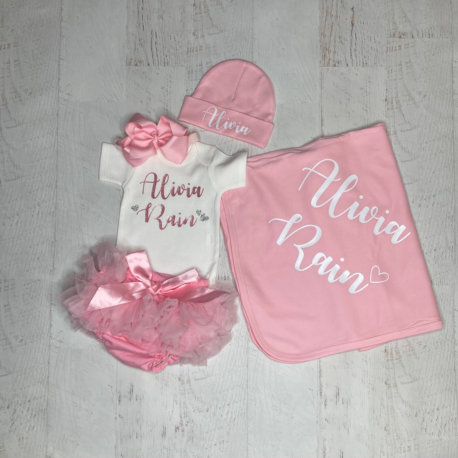 Baby Girl Outfit With Name and Hearts, Personalized Newborn Gift ...