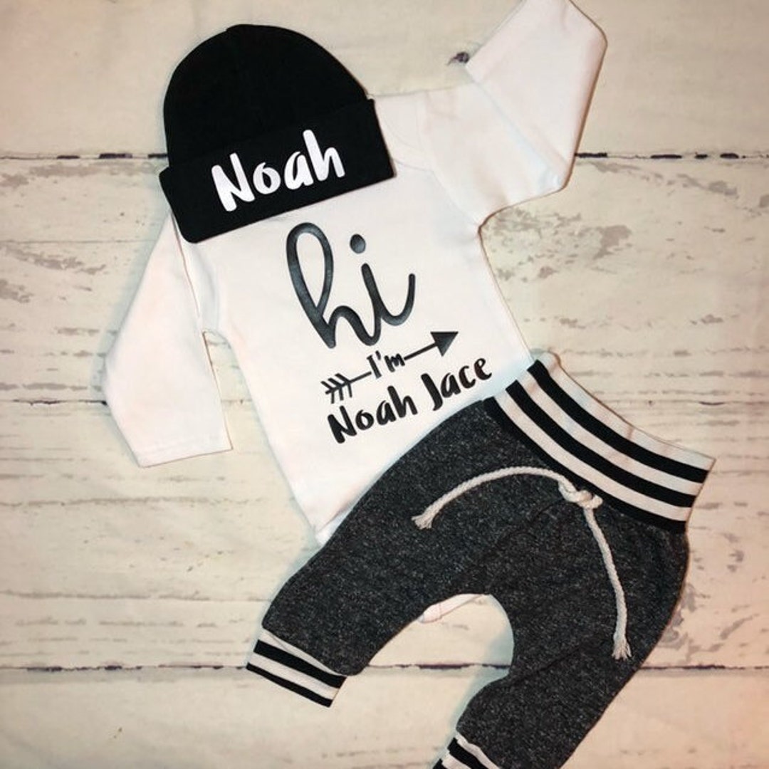 Personalized Baby Boy Outfit, Hi I'm Outfit, Coming Home Outfit ...