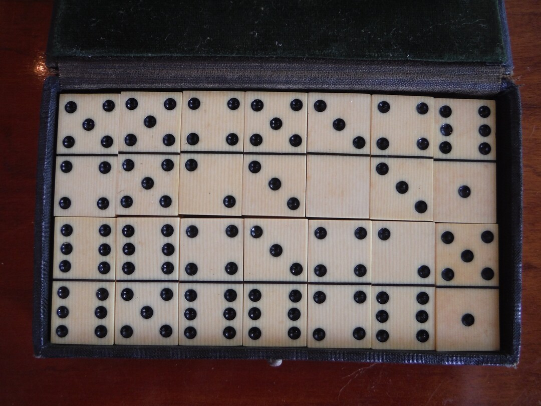 1930's Celluloid French Ivory Travel Size Dominoes - the Embossing ...