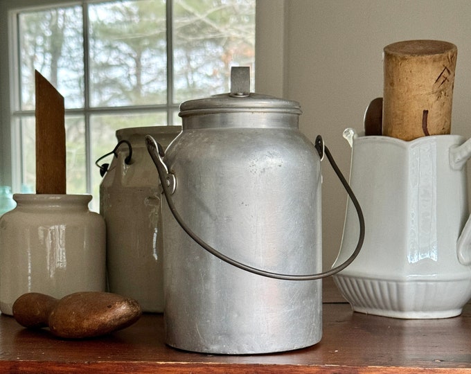 Vintage Farmhouse Aluminum Milk Can Carrier Pail With Lid & Handle ...