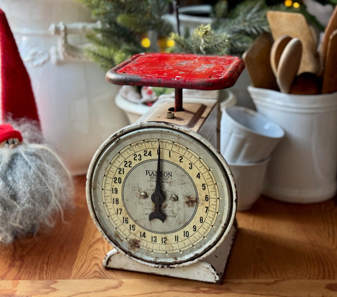 Antique Red & White Metal Scale: Rusty Hansom Utility Scale - Etsy