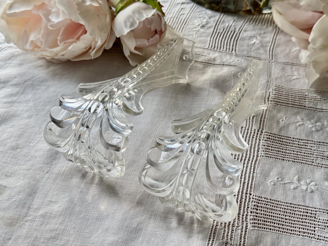 Vintage Large Clear Lucite Curtain Tie Backs Acanthus Leaf Scrolls Set ...