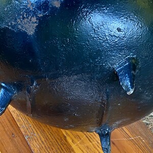 Antique Extra Large Black Cast Iron Cauldron With Handles Primitive ...