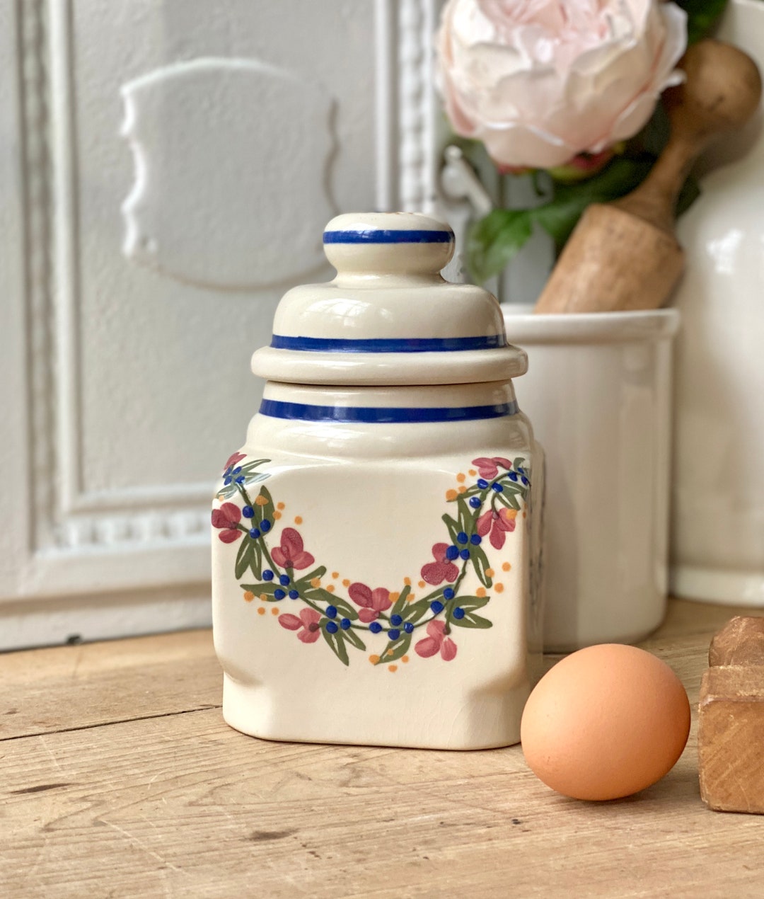 Vintage Olde Cape Cod Stoneware Pottery Canister Jar Flower Vine ...