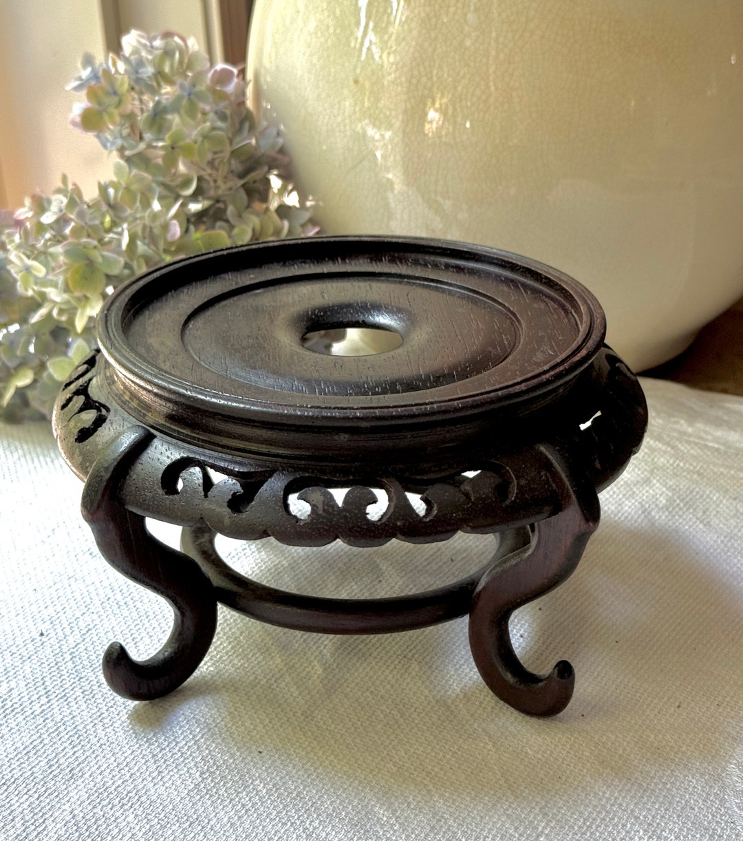 Vintage Brown Mahogany Carved Wood Round Footed Plant Stand Riser ...