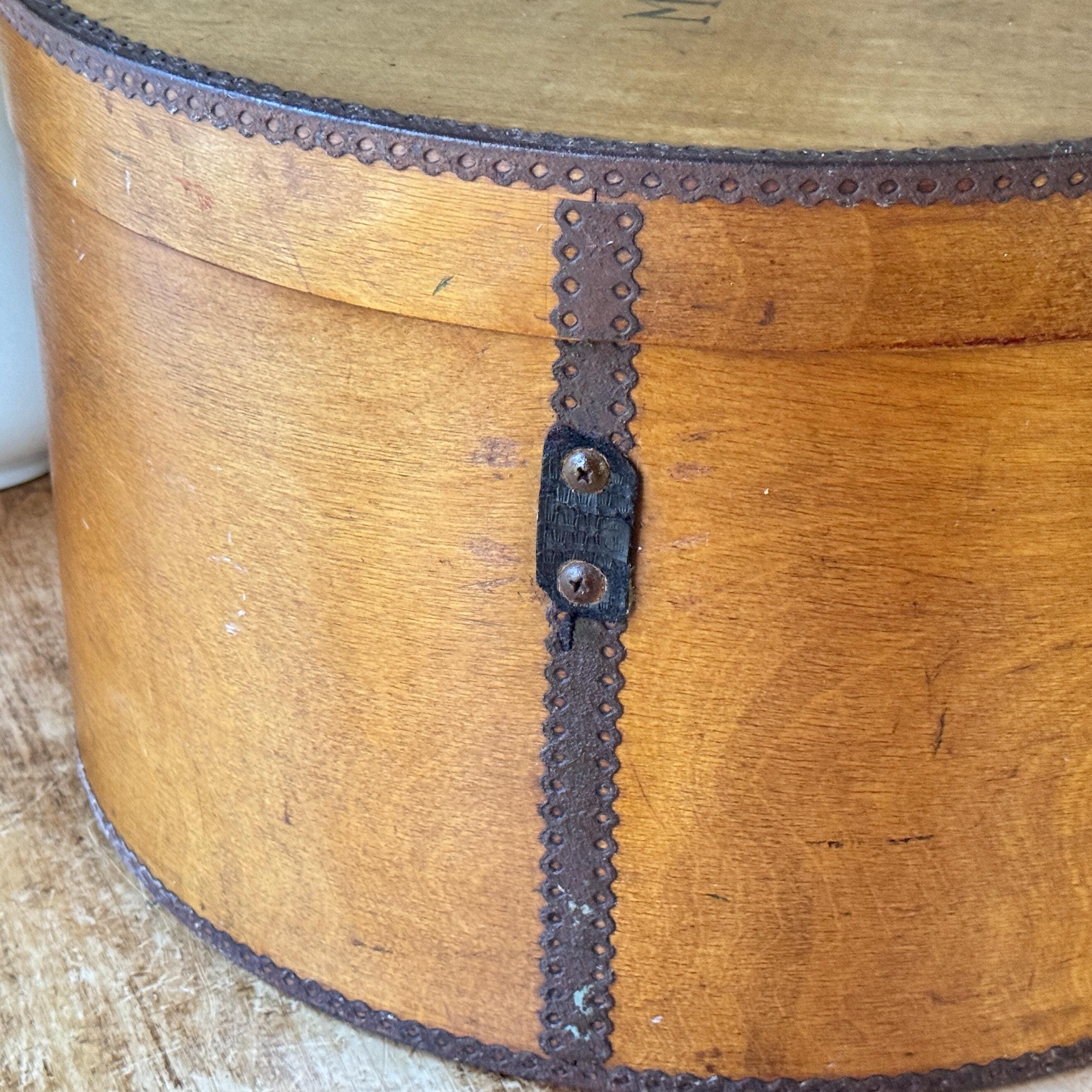 Antique 1910 Extra Large Circular Wood Hat Box Storage Container Rusty ...