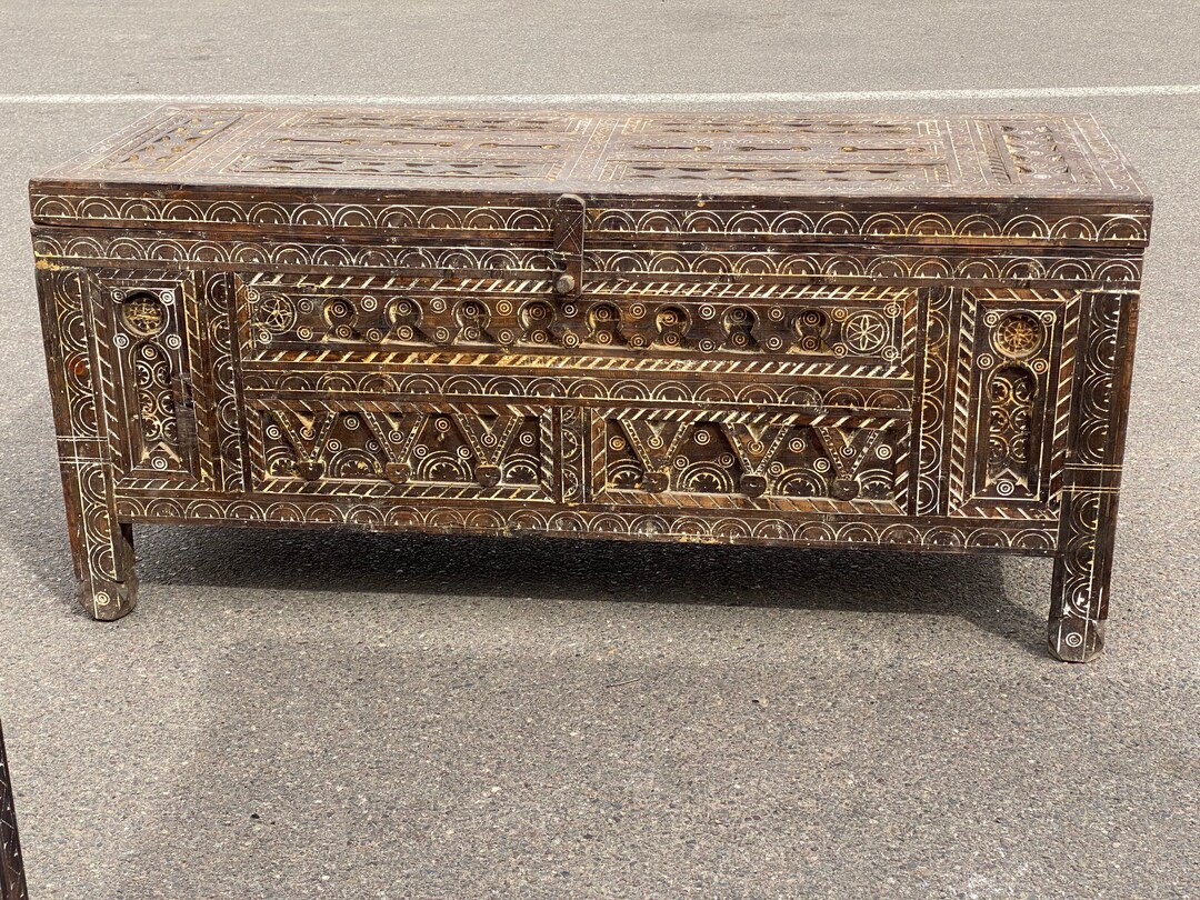 Vintage Wooden African Chest Moroccan Trunk Cabinet Bedroom Furniture a ...