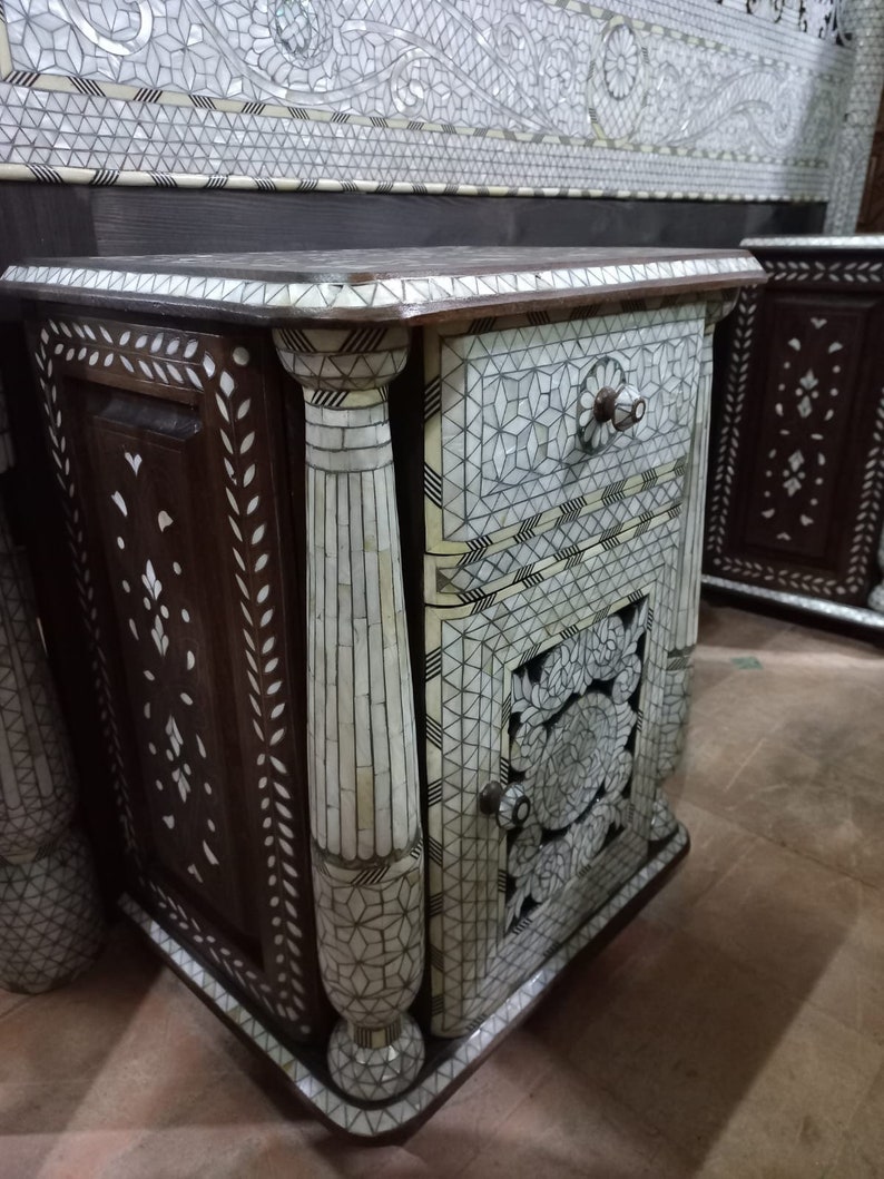 White Shell Syrian Mother of Pearl Headboard Bed With Two Nightstands ...