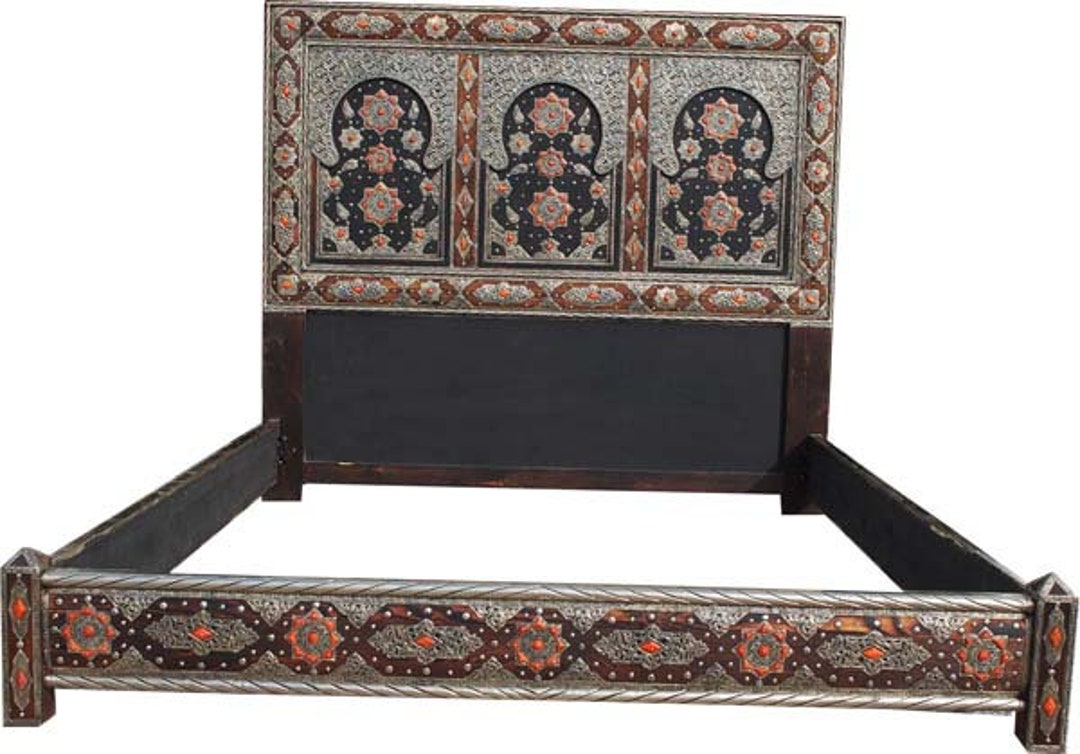 A Conversation Piece Royal Vintage Silver Camel Bone Headboard Bed for ...