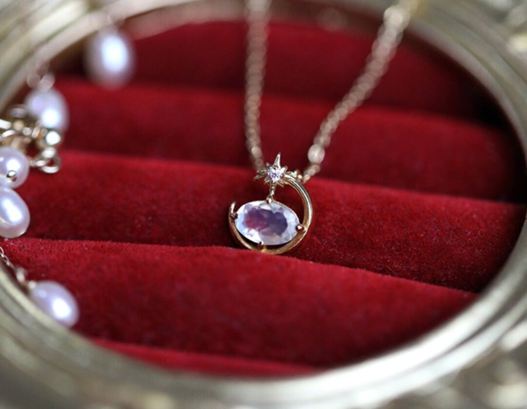 Natural Moonstone & White Diamond Handmade 18k Solid Yellow Gold ...