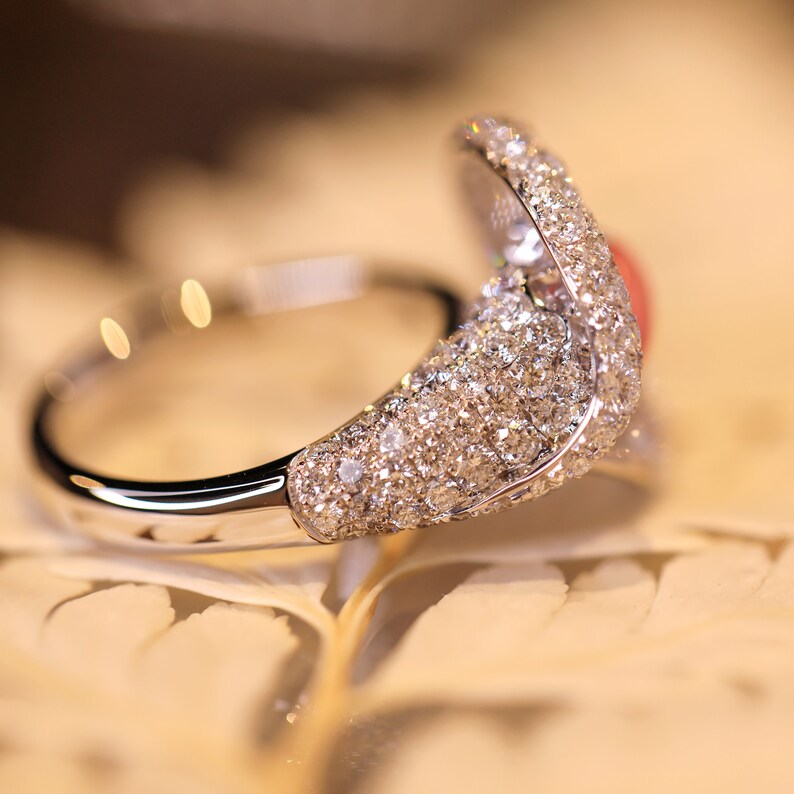 1.7carat Queen Conch Pearl & Diamond 18k Solid White Gold - Etsy