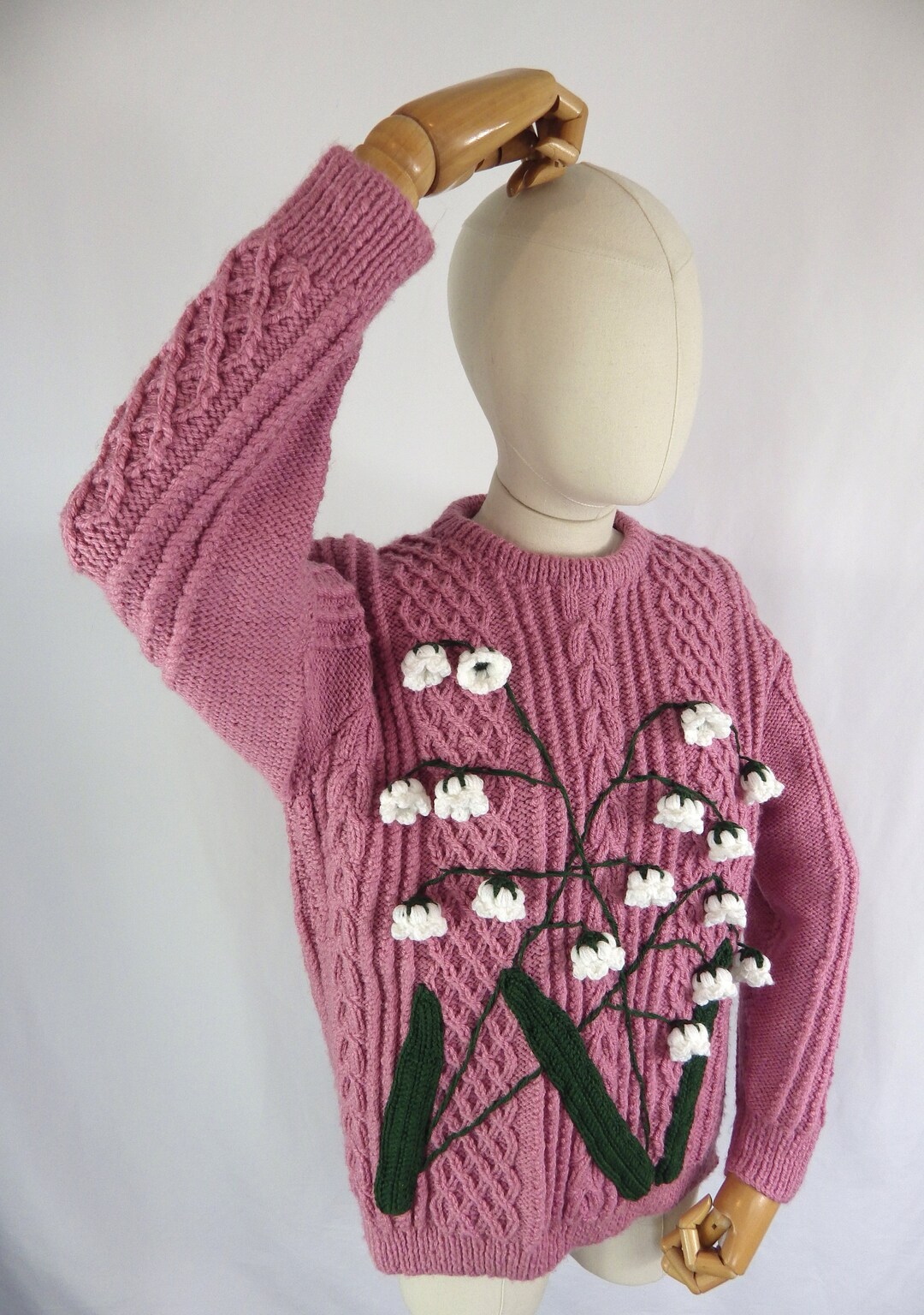 Vintage Chunky Hand Cable Knit Wool Lily of the Valley Applique Dusky ...