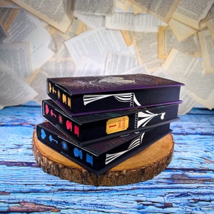 Caraval Trilogy (caraval, Legendary, and Finale) by Stephanie Garber ...