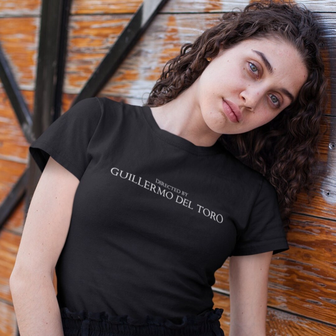 Directed by Guillermo Del Toro Short-sleeve Unisex T-shirt Horror Movie ...