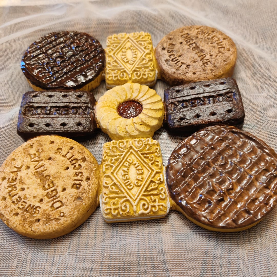 Realistic Hand-painted Biscuit Platter: Unique Kitchen Decoration - Etsy UK