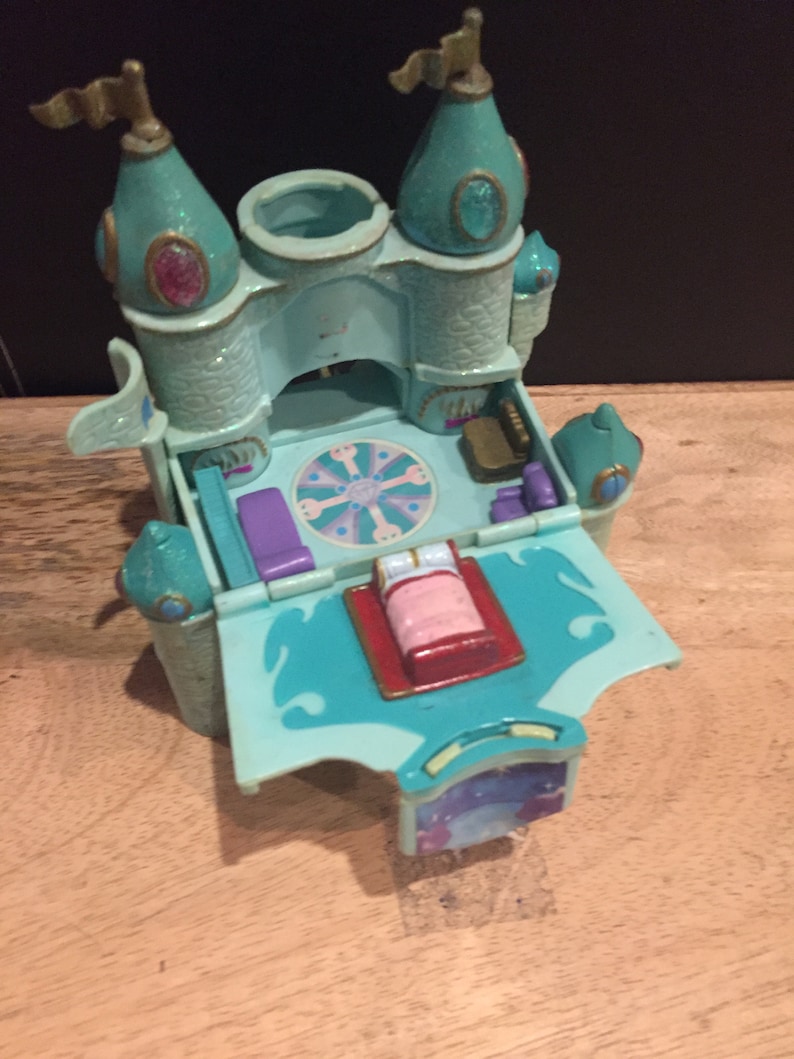 Vintage Polly Pocket Style Mini Castle Trendmasters Juguete | Etsy