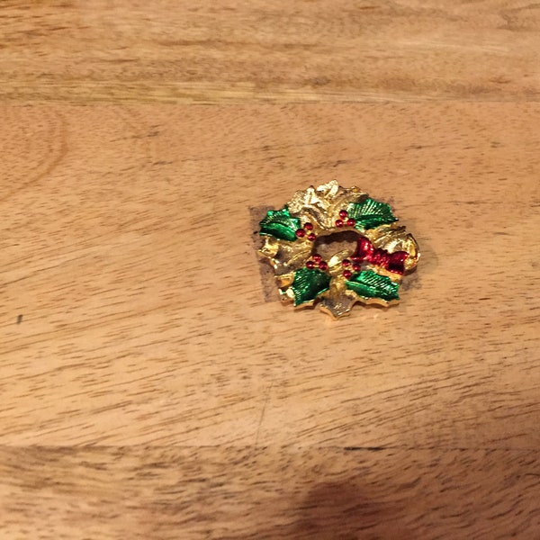 Christmas Wreath Pin - Etsy