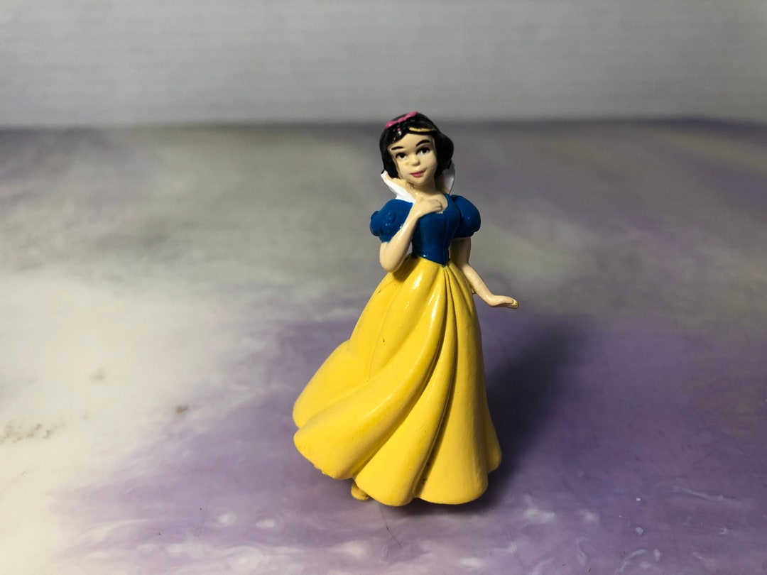 Vintage Disney Snow White Figure PVC Cake Topper Rare Vintage Toy! Snow ...