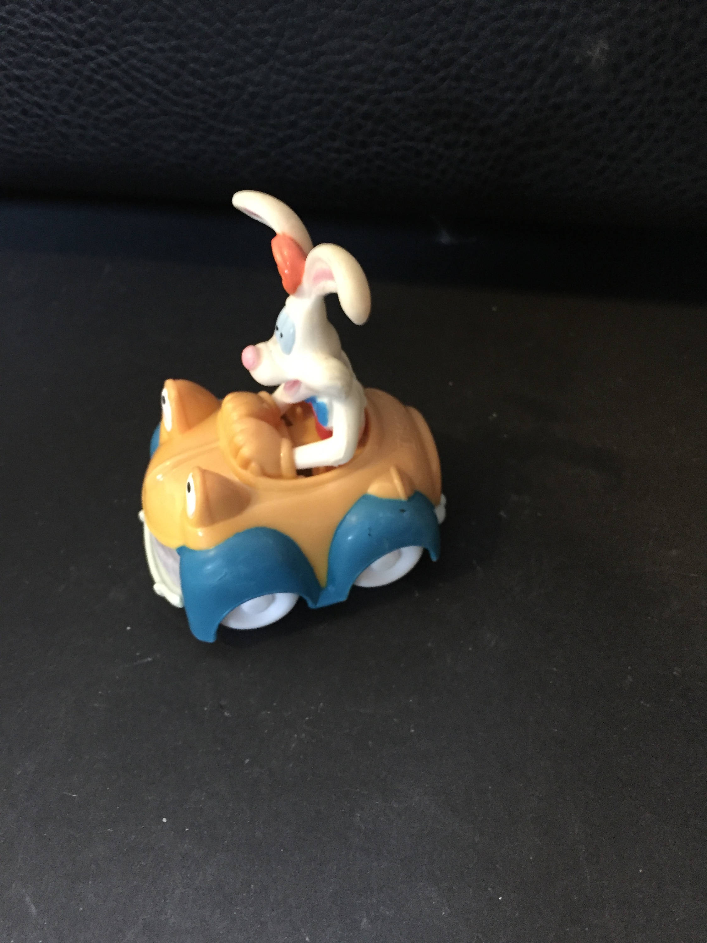 Toys Vintage Who Framed Roger Rabbit Figure in Yellow Car Disneyland ...