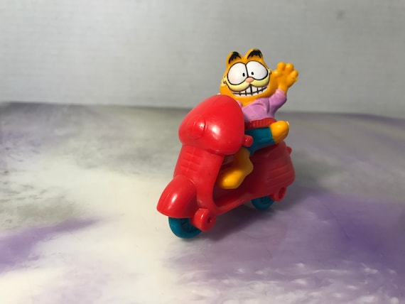 Vintage 1980's Garfield and Odie Scooter PVC Figure - Etsy
