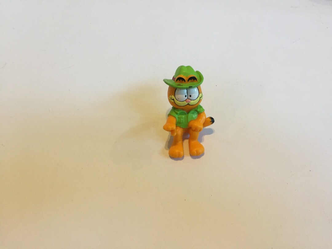 Vintage 1980's Garfield PVC Figure Safari Garfield MCDONALD'S Vintage ...
