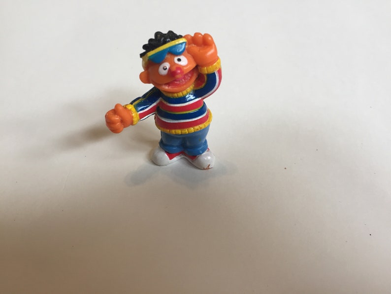 Vintage Sesame Street ERNIE Waving Figure PVC Cake Topper Rare Vintage ...