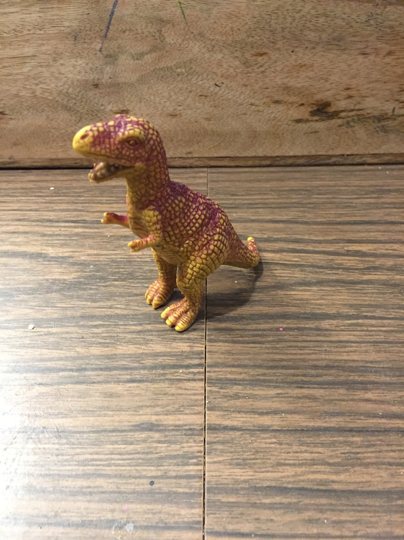 Vintage 1990s T-rex Tyrannosaurus Rex Figure - Made in China Dinosaur ...
