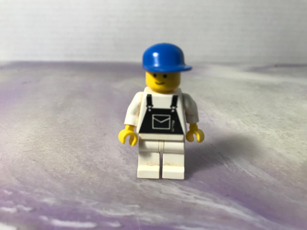 Vintage 1980's Lego City Man Blue Hat White Outfit Figure - Vintage ...
