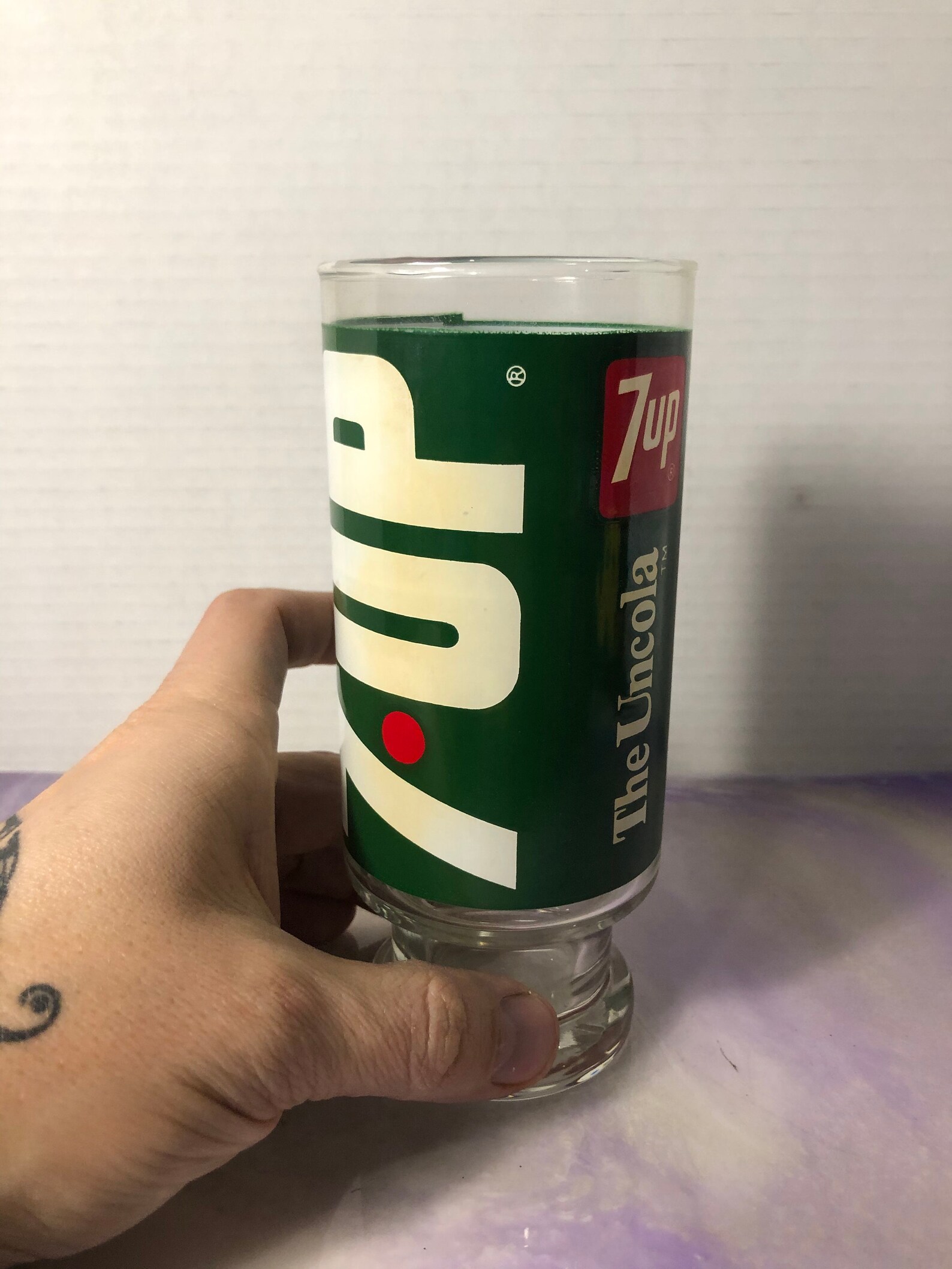 Vintage Nostalgia 7UP Retro Glass Vintage the Uncola Green and White ...