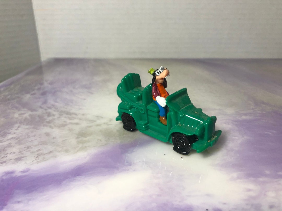 Vintage 1980s Disney Goofy Wind up Toy Car Rare Fun Collectible Toy ...
