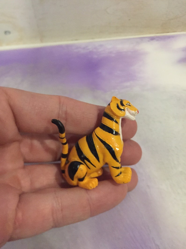 Vintage Disney Aladdin Baby Rajah the Tiger Figure PVC Cake - Etsy