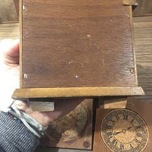 Vintage Wooden Clock Themed Coasters and Holder - Rare Vintage Wooden ...