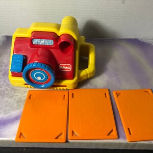 Vintage 1994 Playskool POP N' SHOOT Toy Camera - Polaroid - Pretend ...