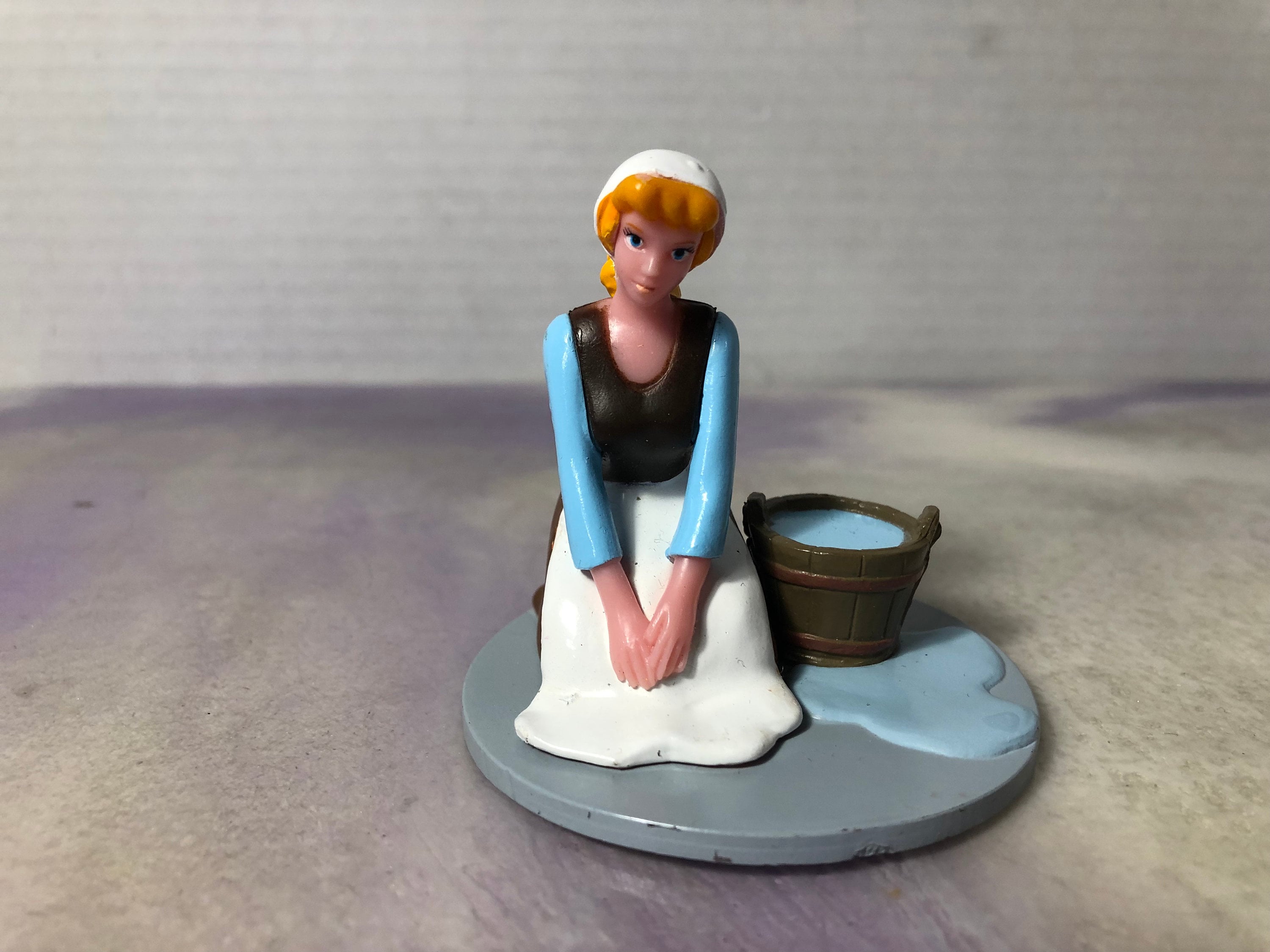 Disney Cinderella Cleaning