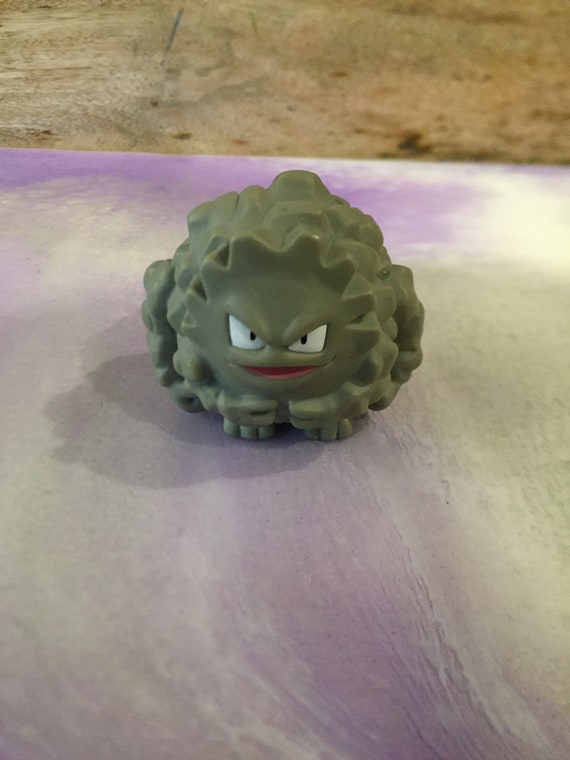 Vintage Pokemon GEODUDE Spinning Figure Assorted Rare - Etsy New Zealand