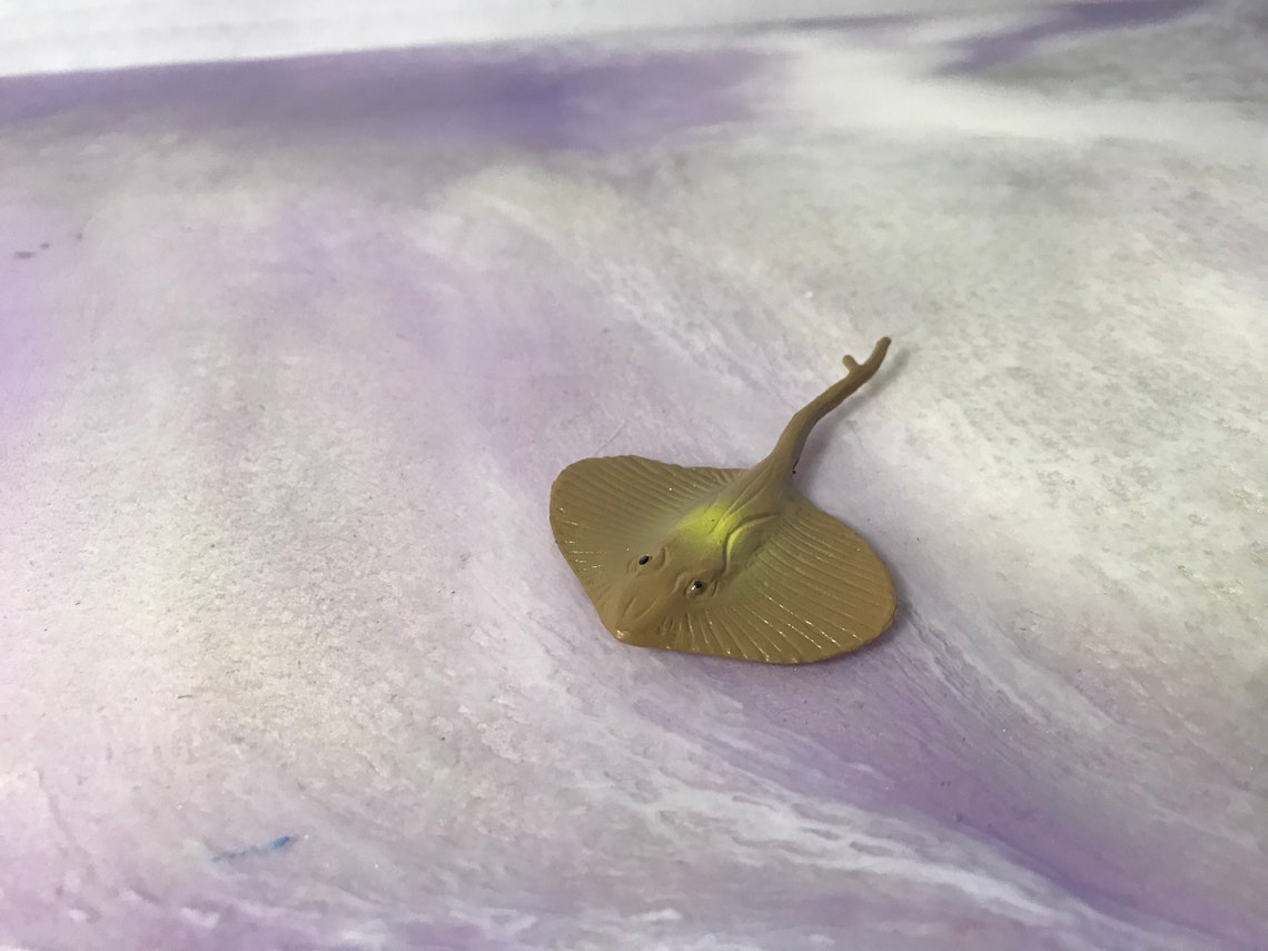 Rare Vintage PVC Manta Ray Sting Ray - Figure/ Cake Topper - Excellent ...
