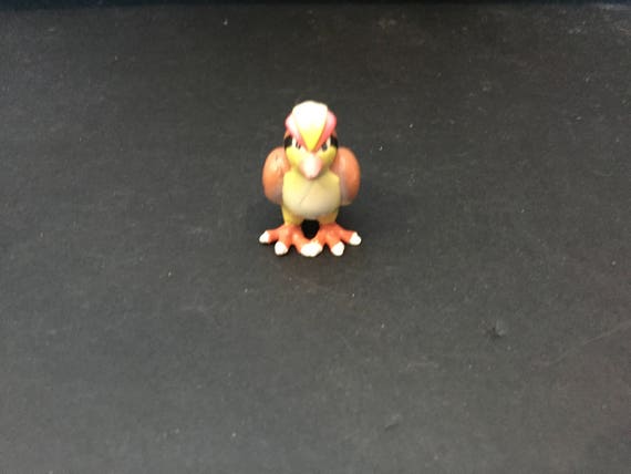Pidgeot Vintage Authentic TOMY Figure Pokemon Dolls & Action Figures ...