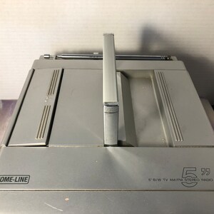 Vintage Goldstar Portable 5" TV Am-fm Radio W/ant KMA-0506 Cord Works ...