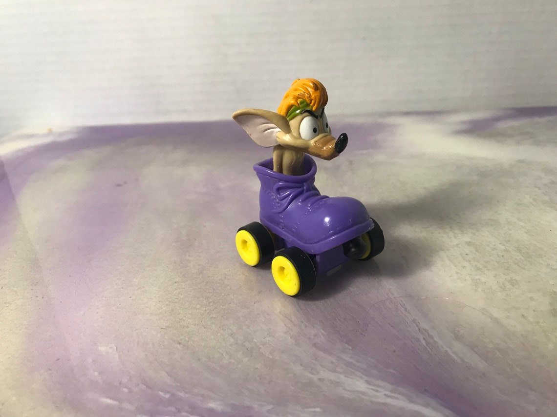 Vintage Disney Oliver and Company TITO Pull Racer Toy Rare Vintage Toy ...