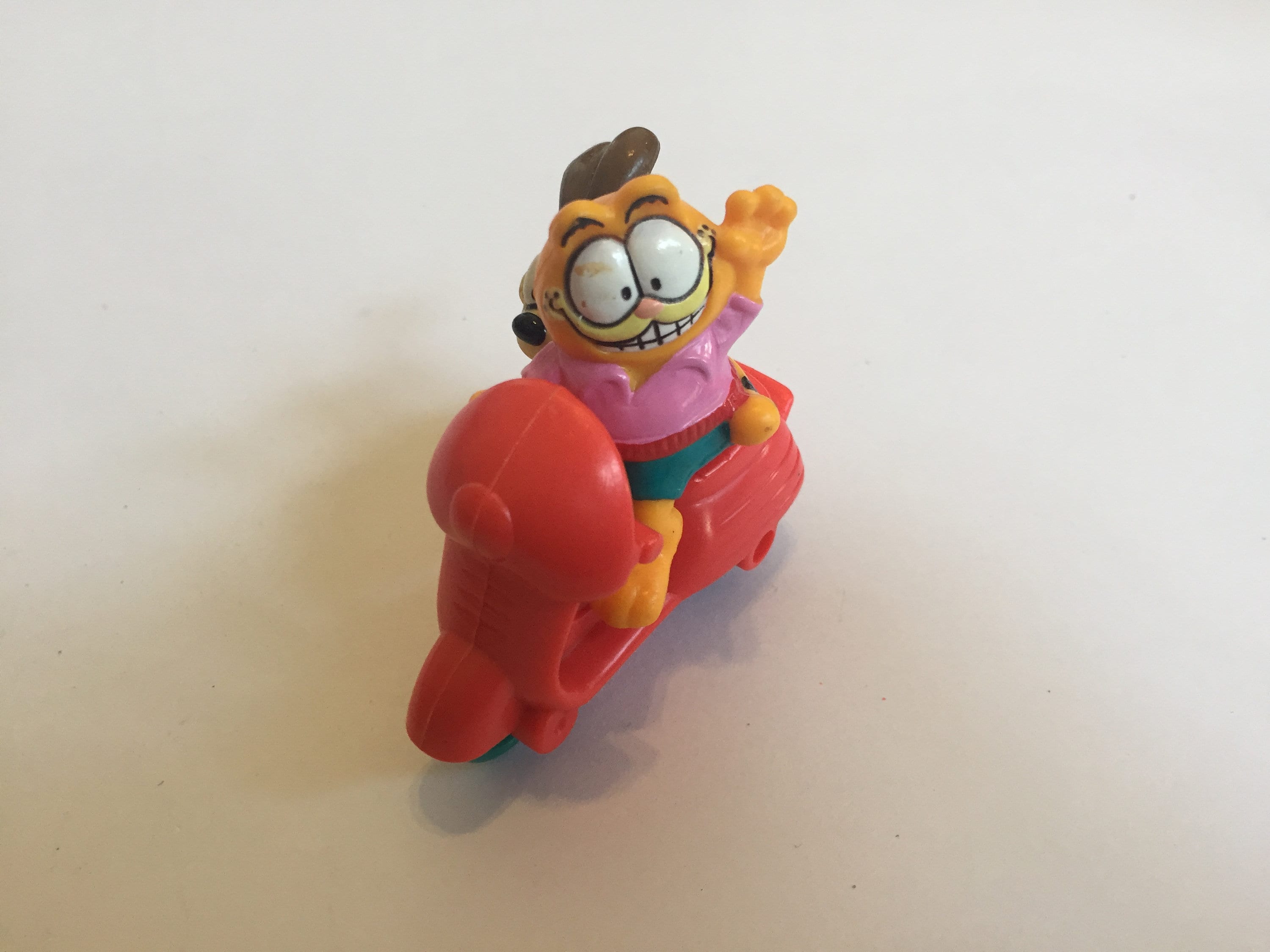 Vintage 1980's Garfield and Odie Scooter PVC Figure! Nostalgia MCDONALD ...