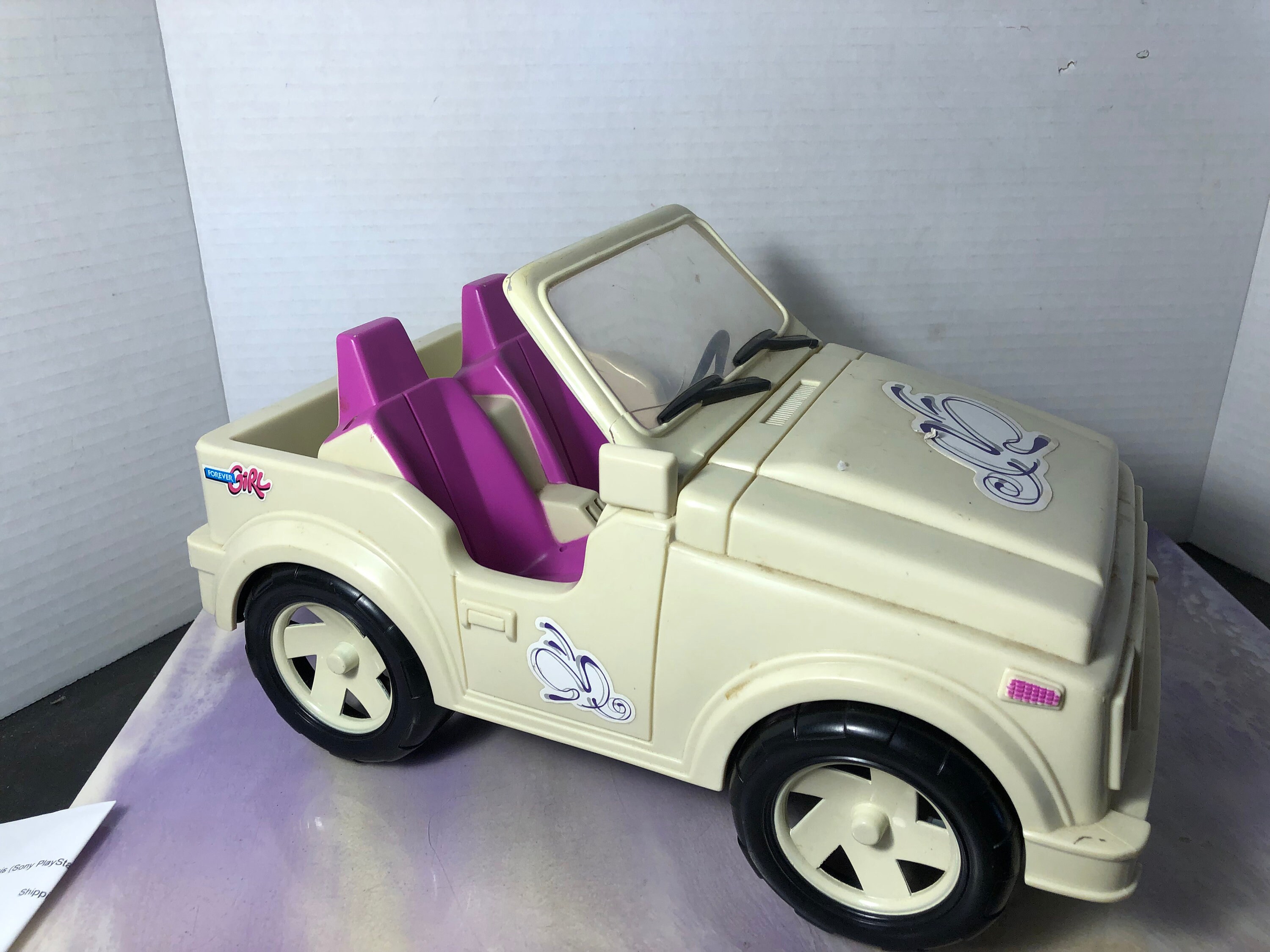 BRAND NEW IN BOX Vintage Convertable Barbie Car - munimoro.gob.pe