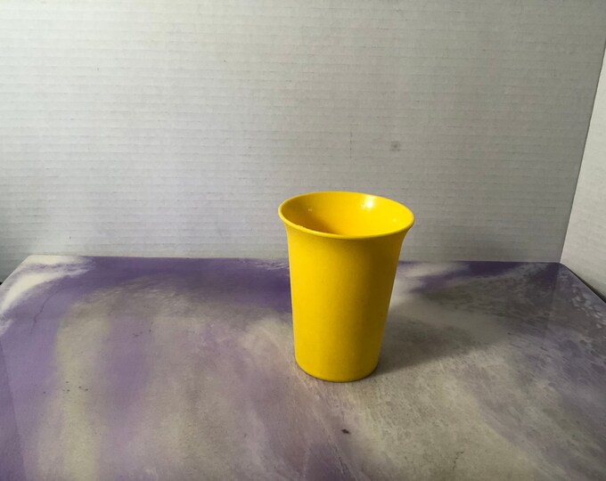 Vintage Tupperware Yellow Retro Cup! Rare Nostalgia 1980's Nostalgia ...