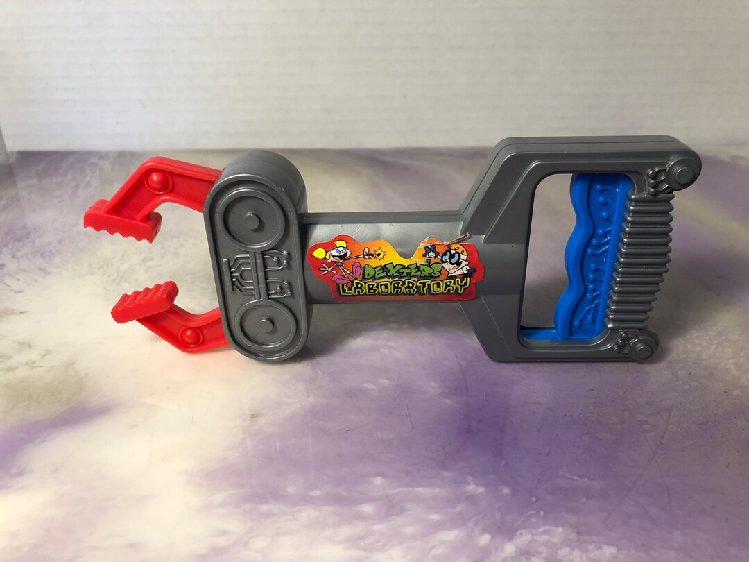 Vintage 1997 Wendy's Kids Club Dexter's Laboratory Claw Toy Cool ...