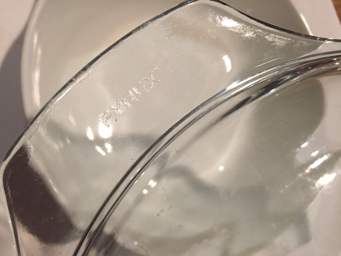 Vintage PYREX Bowl White Flower Patterned 1970's Bowl and | Etsy