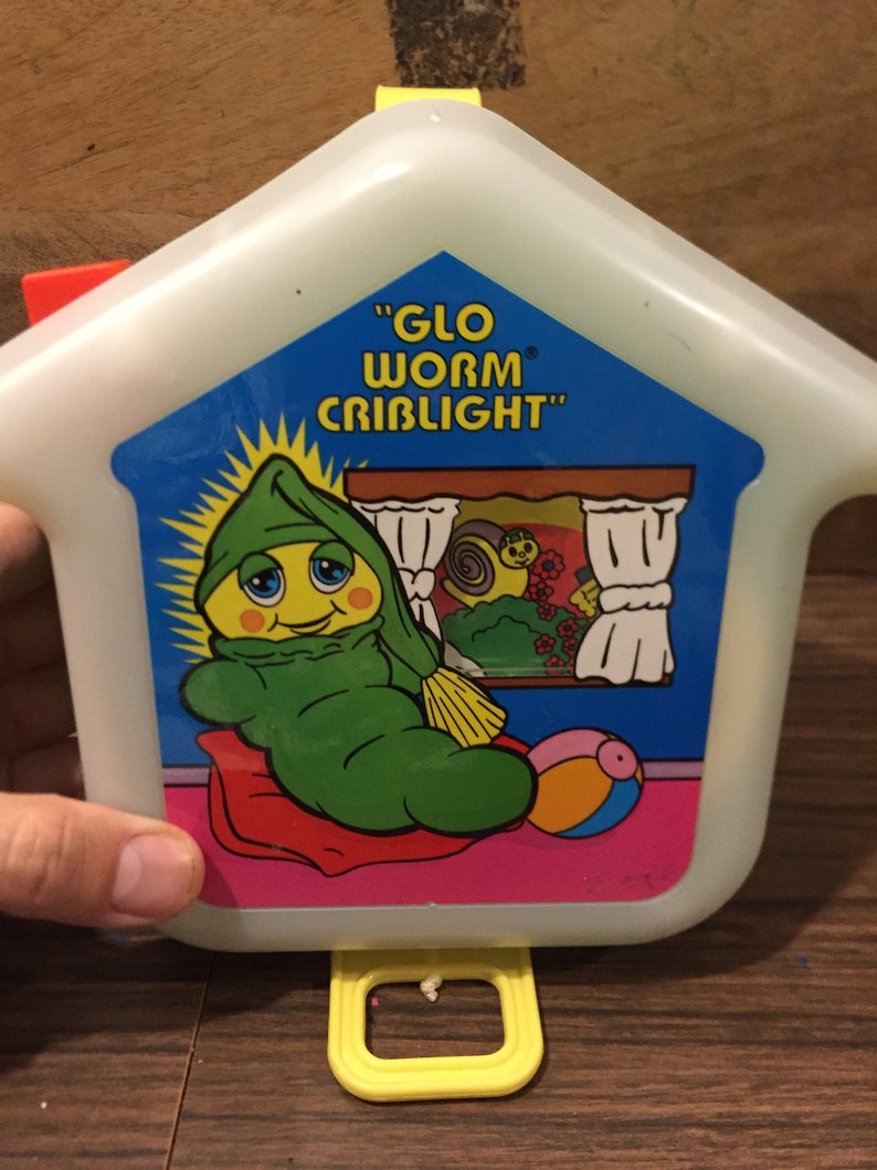 Vintage Playskool/ Hasbro Gloworm 1985 Vintage Glow Worm Musical Crib ...