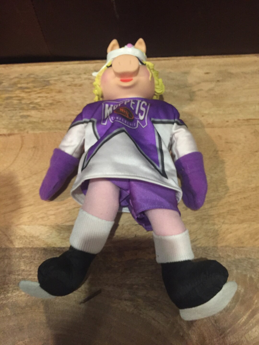 Vintage NHL MISS PIGGY Muppet Plush Hockey Player From 1995 Mcdonalds ...
