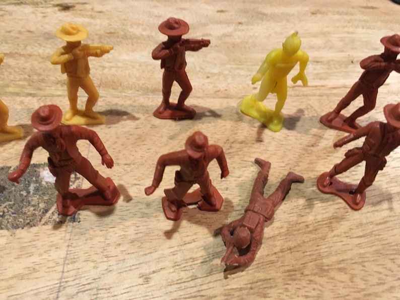 Vintage Lot of 13 Marx Cowboys and Indians Toy Red Yellow Blue - Etsy