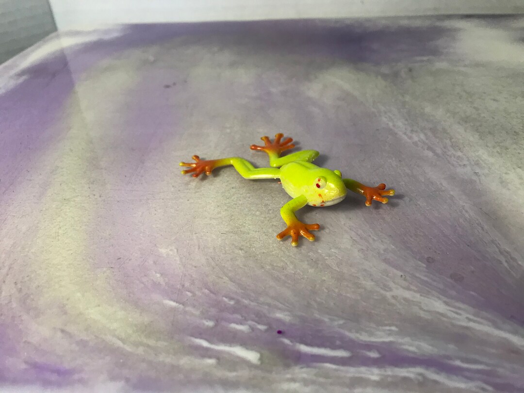 Vintage Tree Frog Toy PVC Mini Green and Orange - Rare Vintage Plastic ...