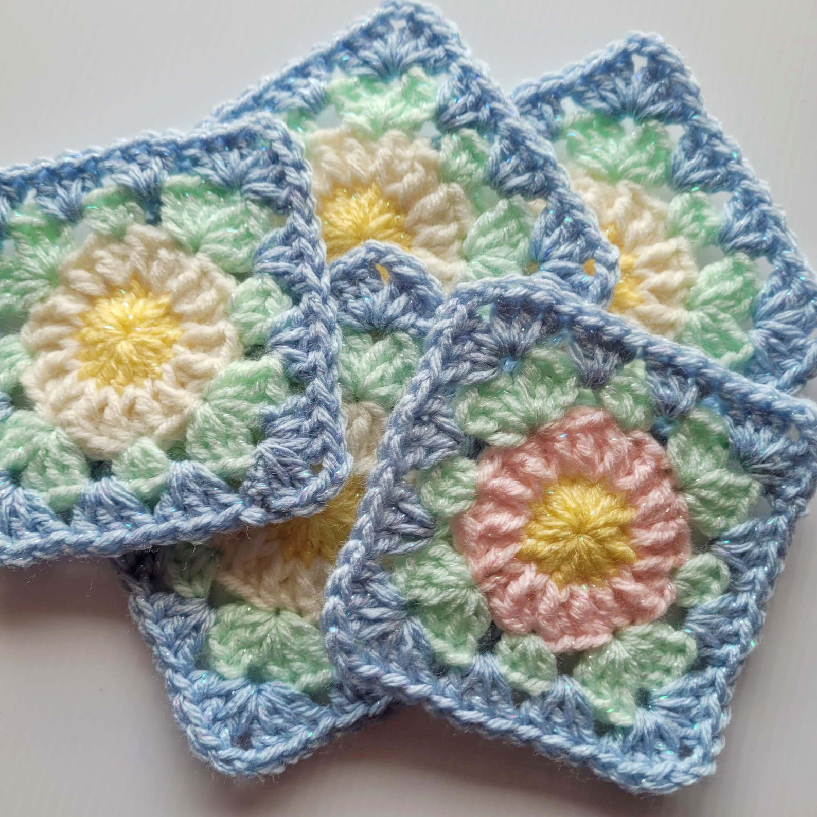 Spring Bloom Granny Square [PDF PATTERN] - Crochet Granny Square Flower ...